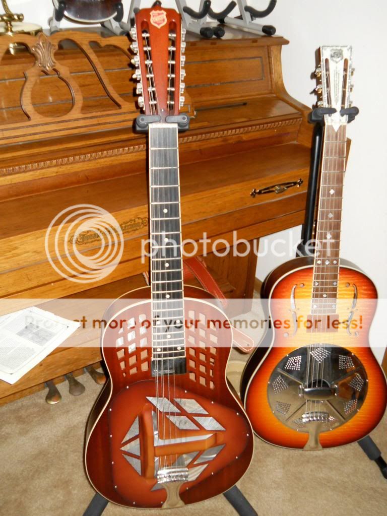 A Christmas 12 string thread. I'm Jonesing.. - The Acoustic Guitar Forum