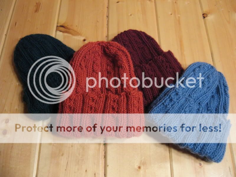 Miss Silly Knits: Alaska Cableknit Stocking Caps